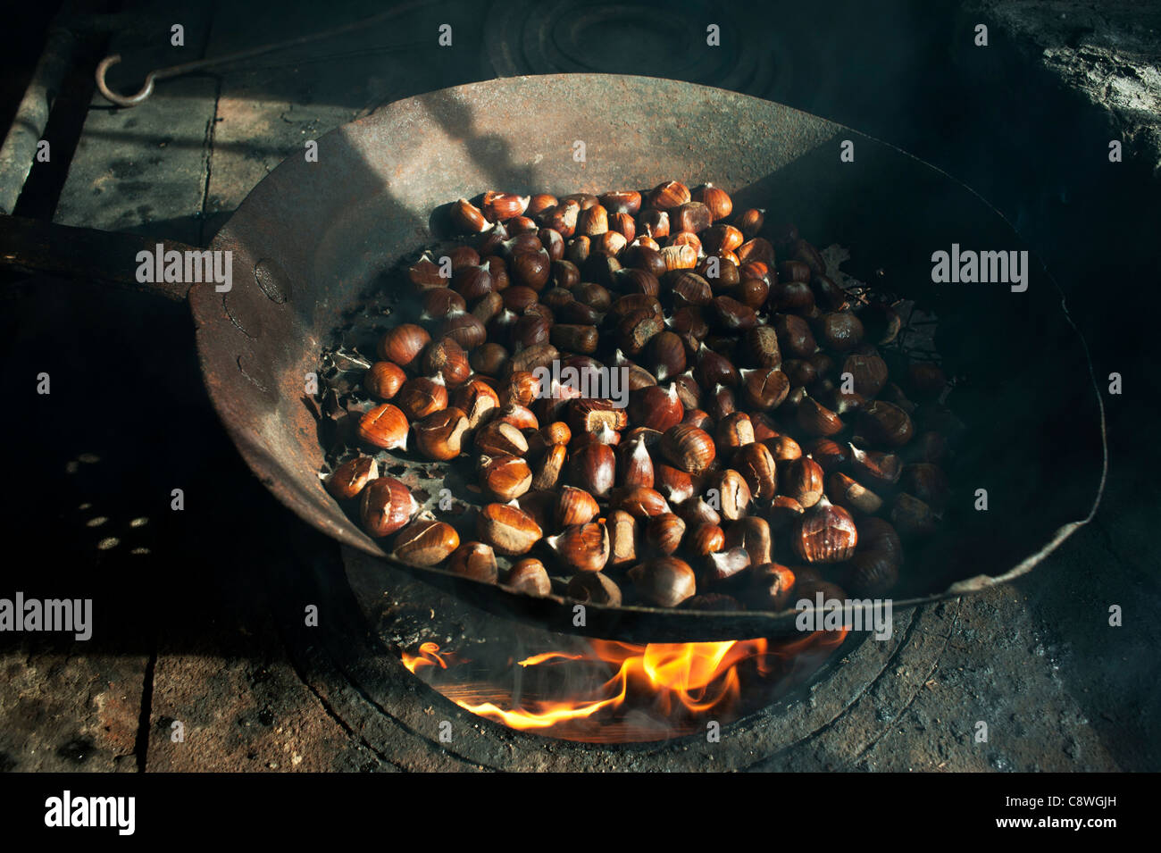 Chestnuts fire hi-res stock photography and images - Alamy