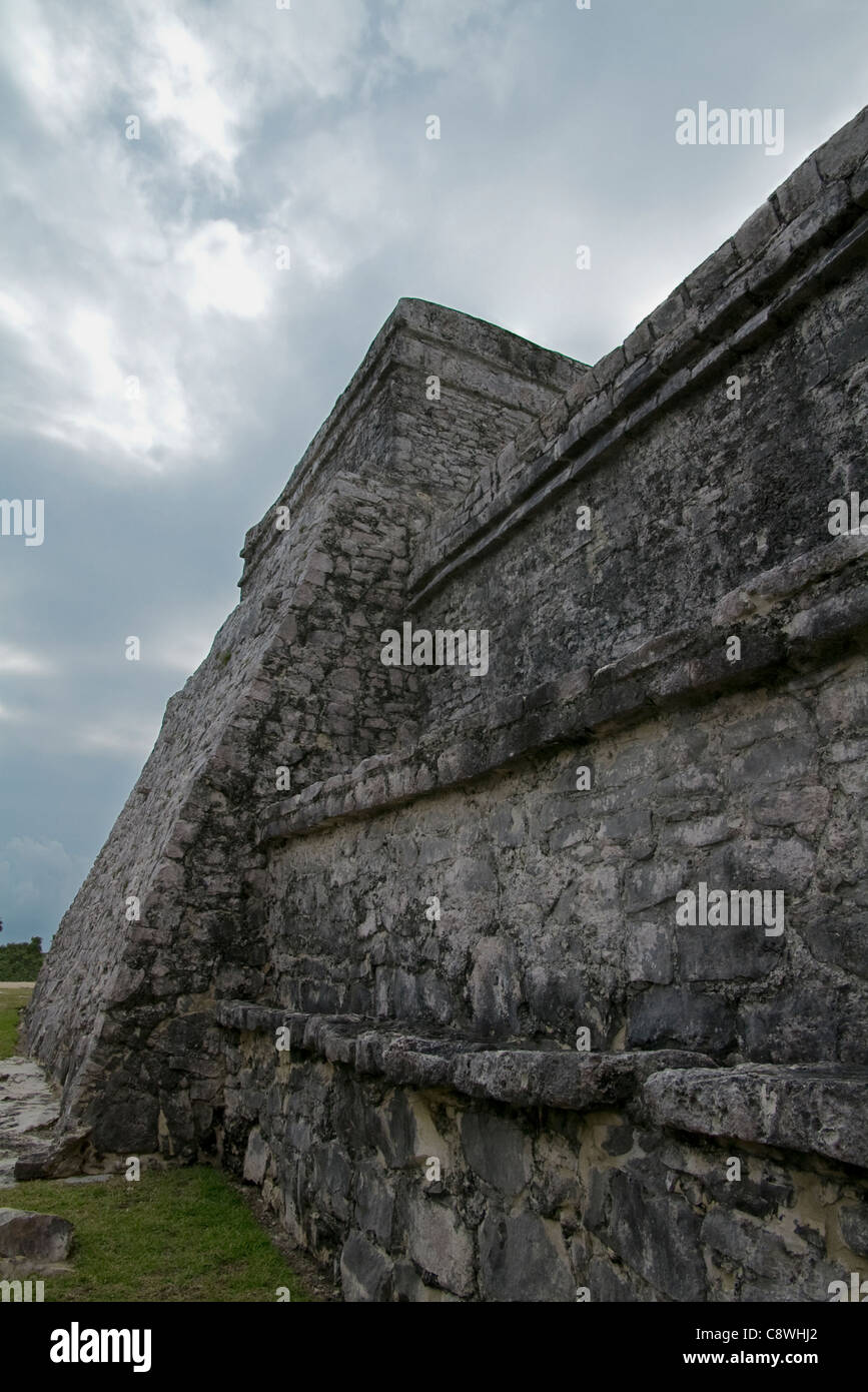 Mayan fort hi-res stock photography and images - Alamy
