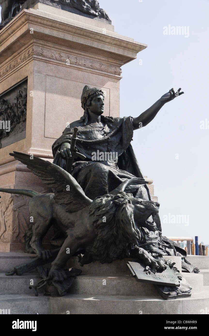 Venice - Victor Emmanuel II statue, representation of victory and the ...