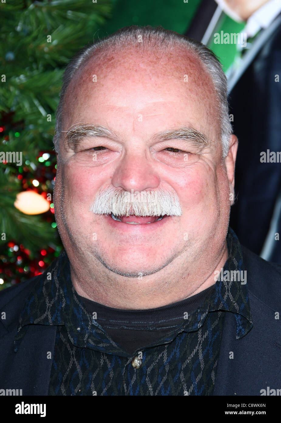 RICHARD RIEHLE A VERY HAROLD AND KUMAR 3D CHRISTMAS. NEW LINE CINEMA ...