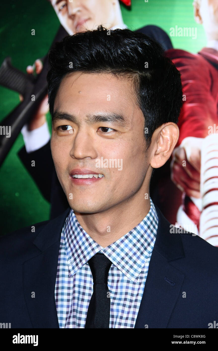 JOHN CHO A VERY HAROLD AND KUMAR 3D CHRISTMAS. NEW LINE CINEMA ...