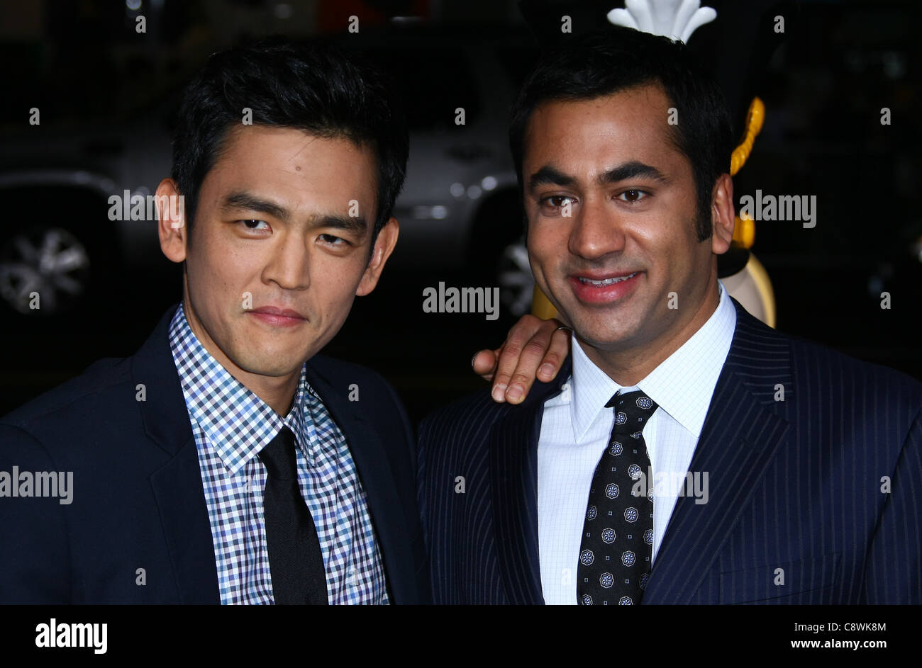 JOHN CHO & KAL PENN A VERY HAROLD AND KUMAR 3D CHRISTMAS. NEW LINE ...