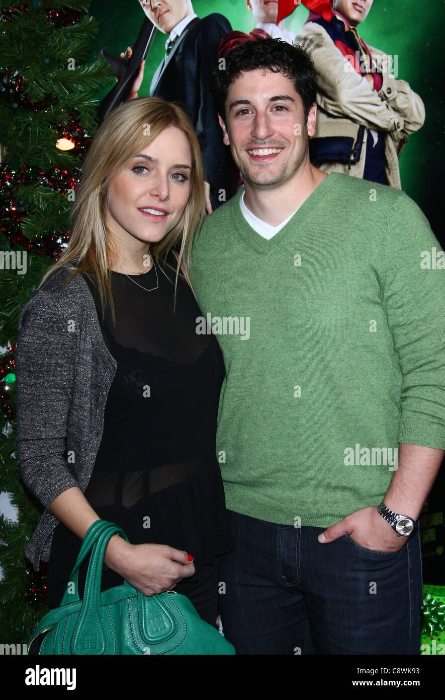 Jason biggs and wife jenny hi-res stock photography and images - Alamy
