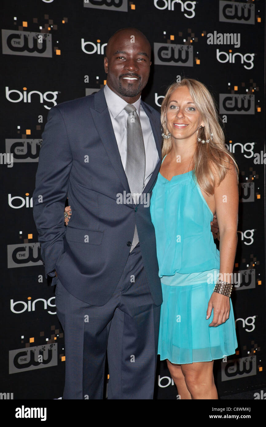 Mike colter hi-res stock photography and images - Alamy