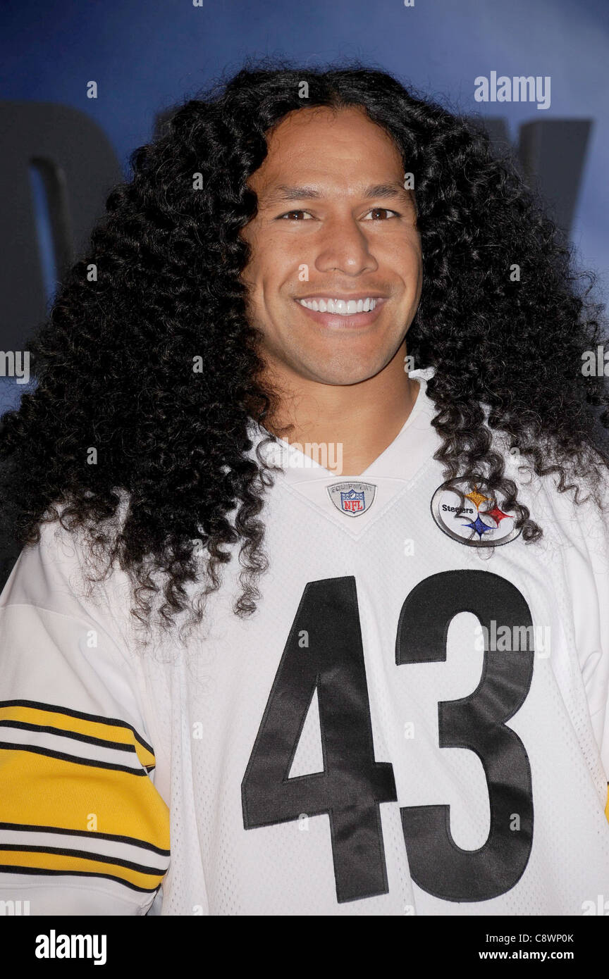 Troy Polamalu public appearance Pittsburgh Steelers Star Troy Polamalu ...