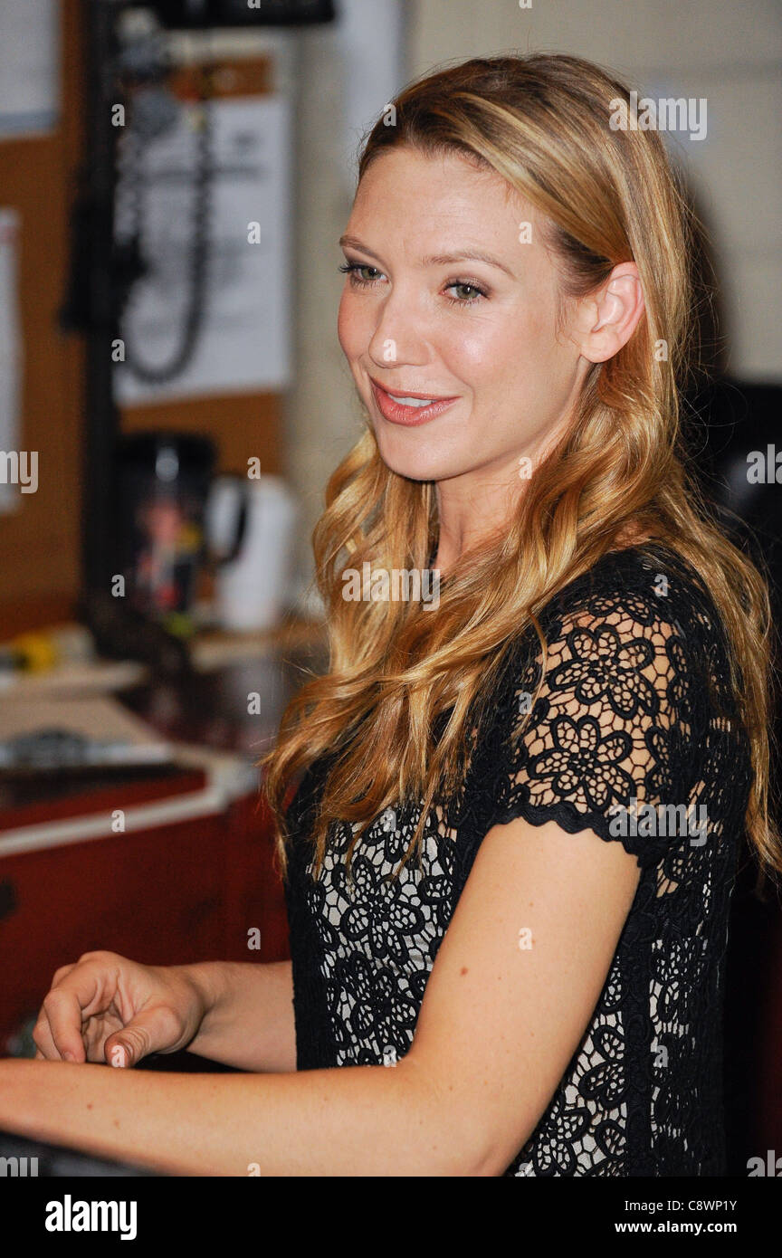 Anna Torv Rolling Stone