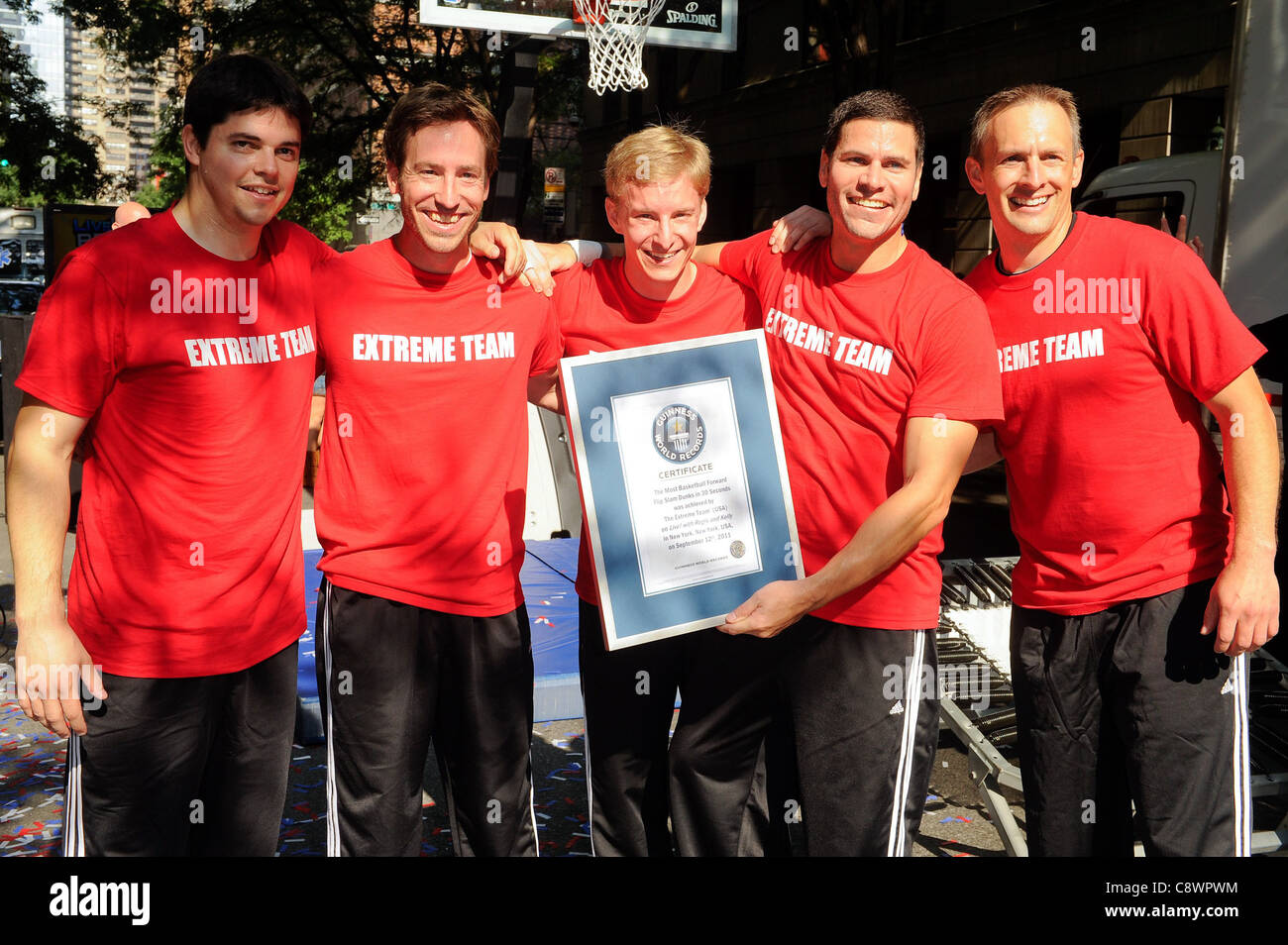 Extreme Team set Guinness World Recordmost basketball forward flip slam ...