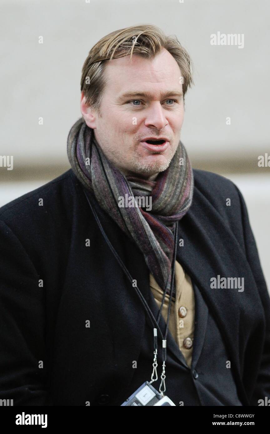 Director Christopher Nolan, films a riot scene at the 'Dark Knight ...
