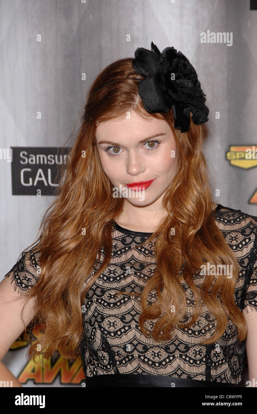 Holland Roden at arrivals for SCREAM Awards 2011 by Spike TV, Universal ...