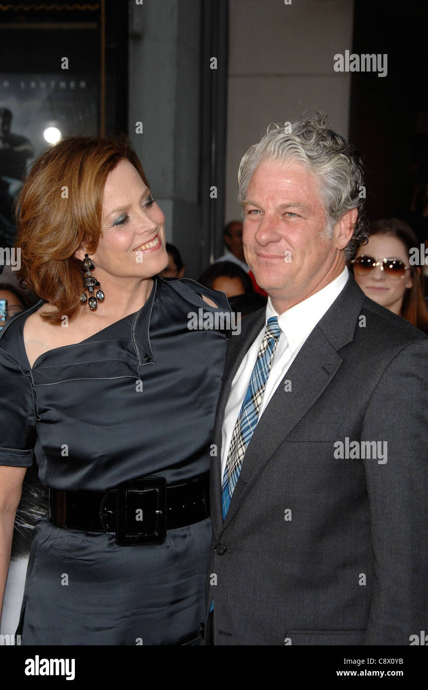 Sigourney Weaver, Jim Simpson at arrivals for ABDUCTION Premiere ...