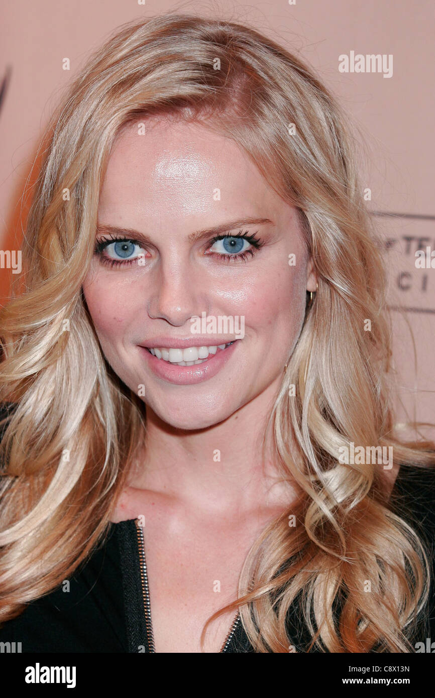 Mircea Monroe Episodes