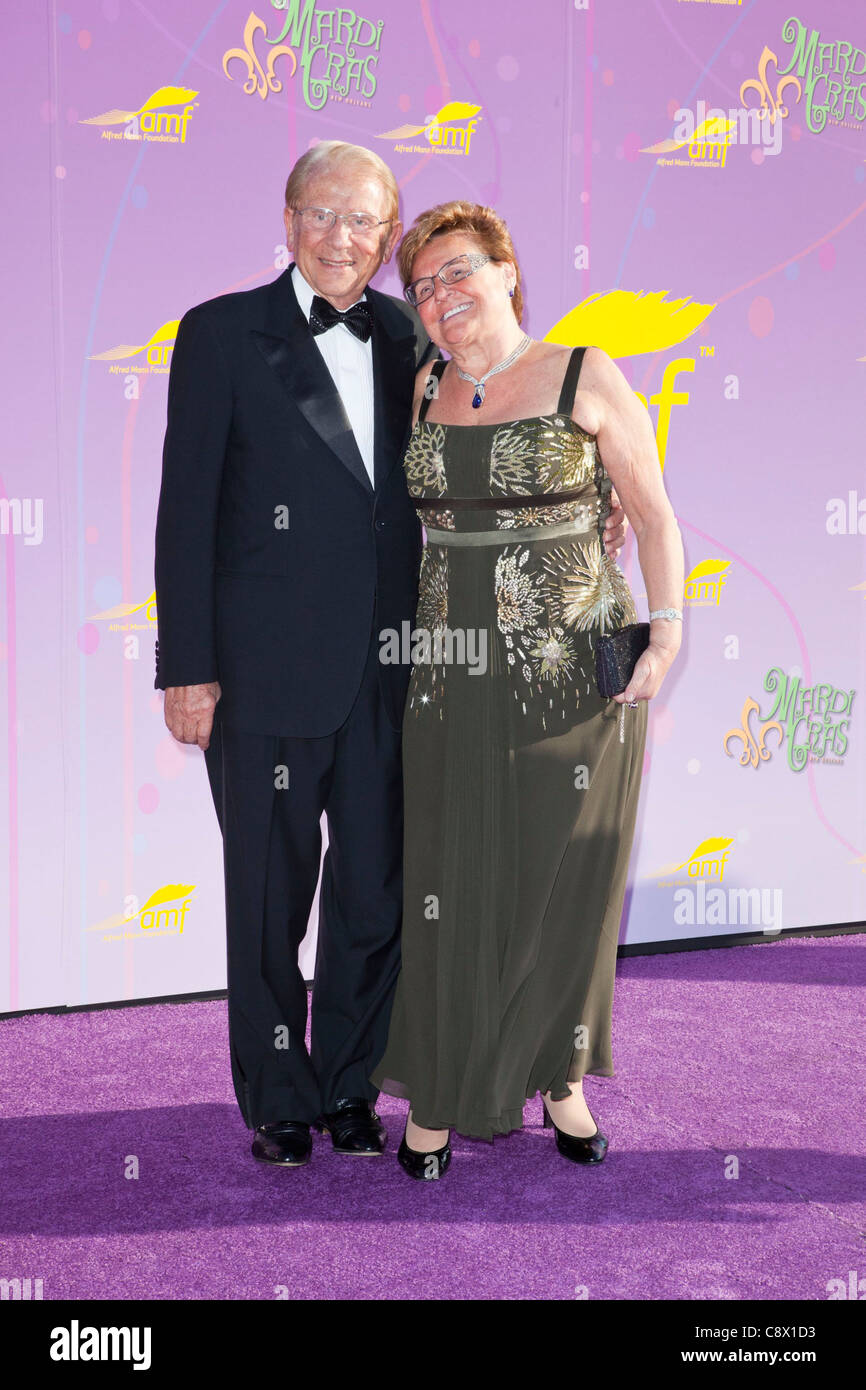 The Alfred Mann Foundation Annual Black Tie Gala High Resolution Stock ...