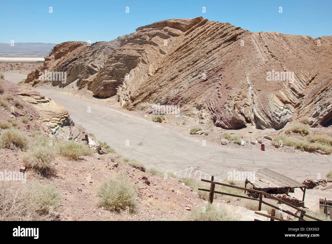 Calico Ghost Town Mojave Desert gold digging mine Stock Photo - Alamy