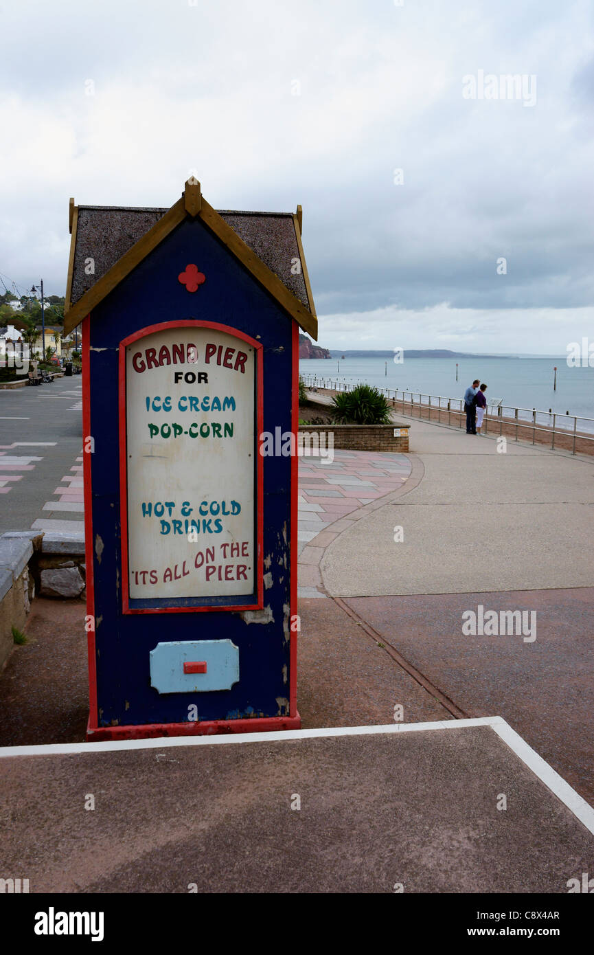 Teignmouth seafront promenade pier hi-res stock photography and images ...