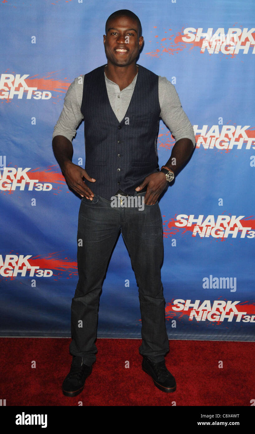 Sinqua Walls Photoshoot