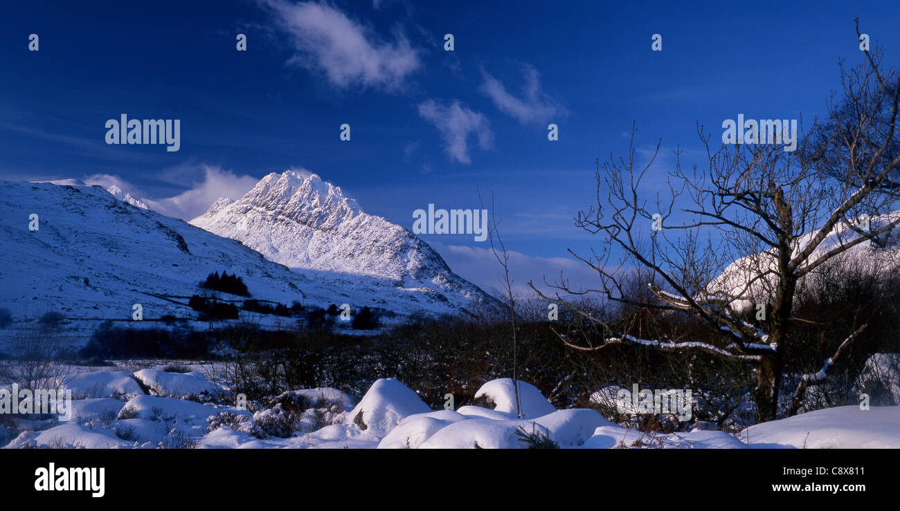 Tryfan and Ogwen Valley in snow Snowdonia National Park Conwy County ...