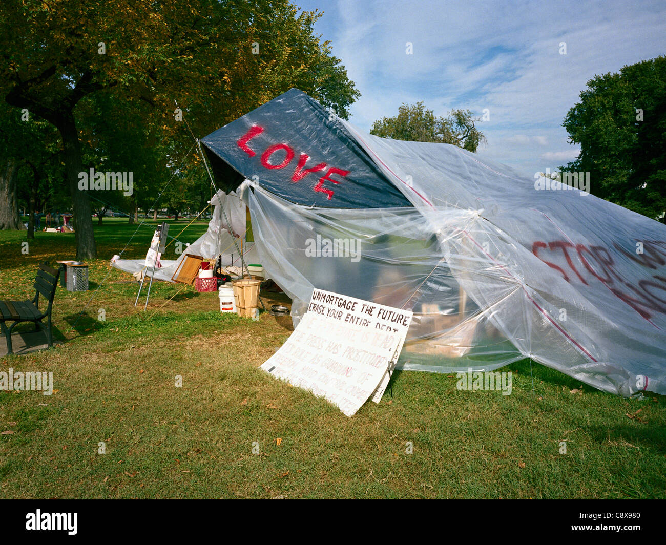 Protest tent Washington DC 1989 Stock Photo - Alamy