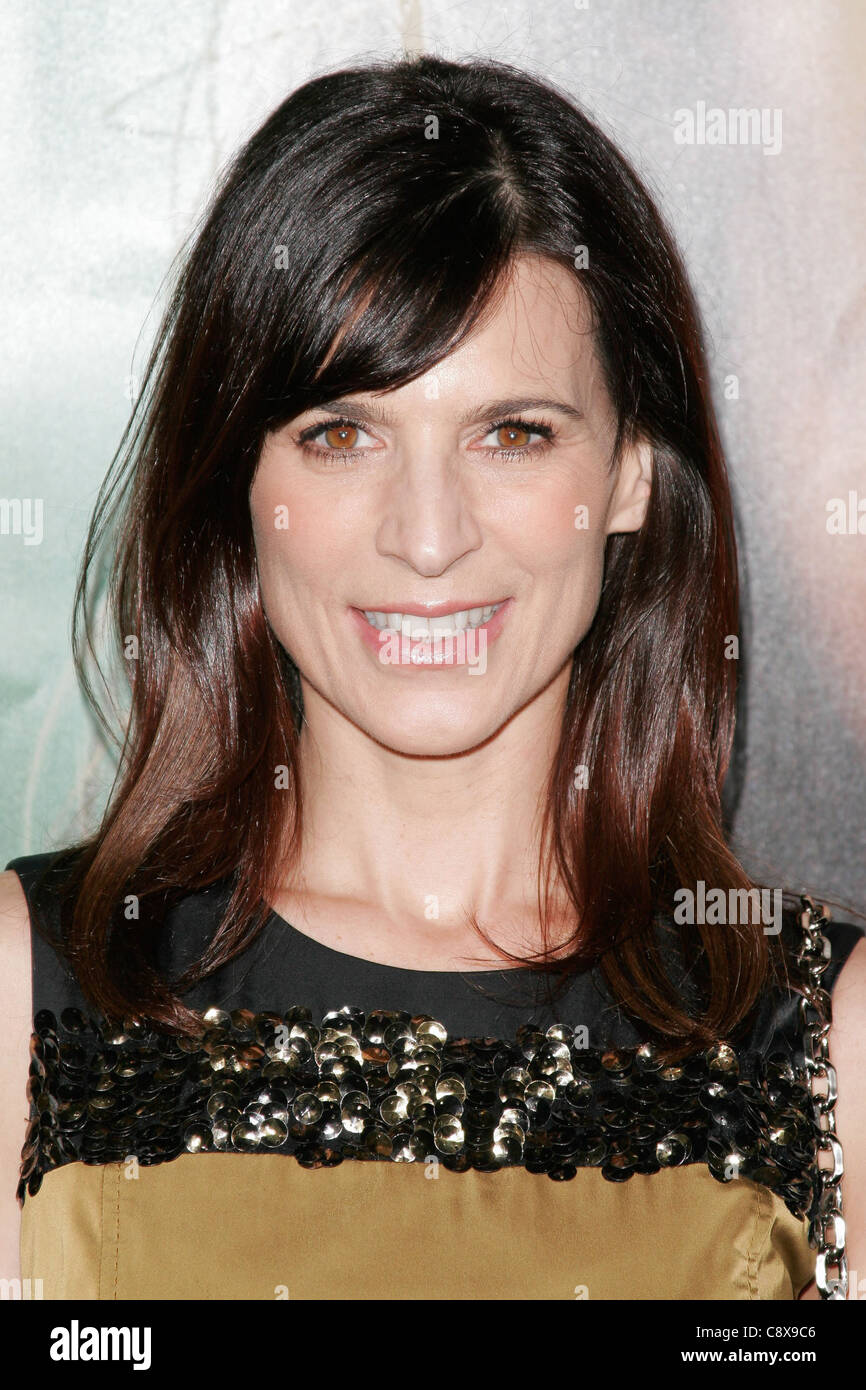 Perry Reeves arrivals ENLIGHTENED Season One PremiereParamount Theater ...