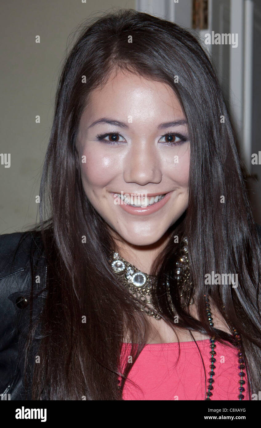 Celebrity gifting suite hi-res stock photography and images - Alamy