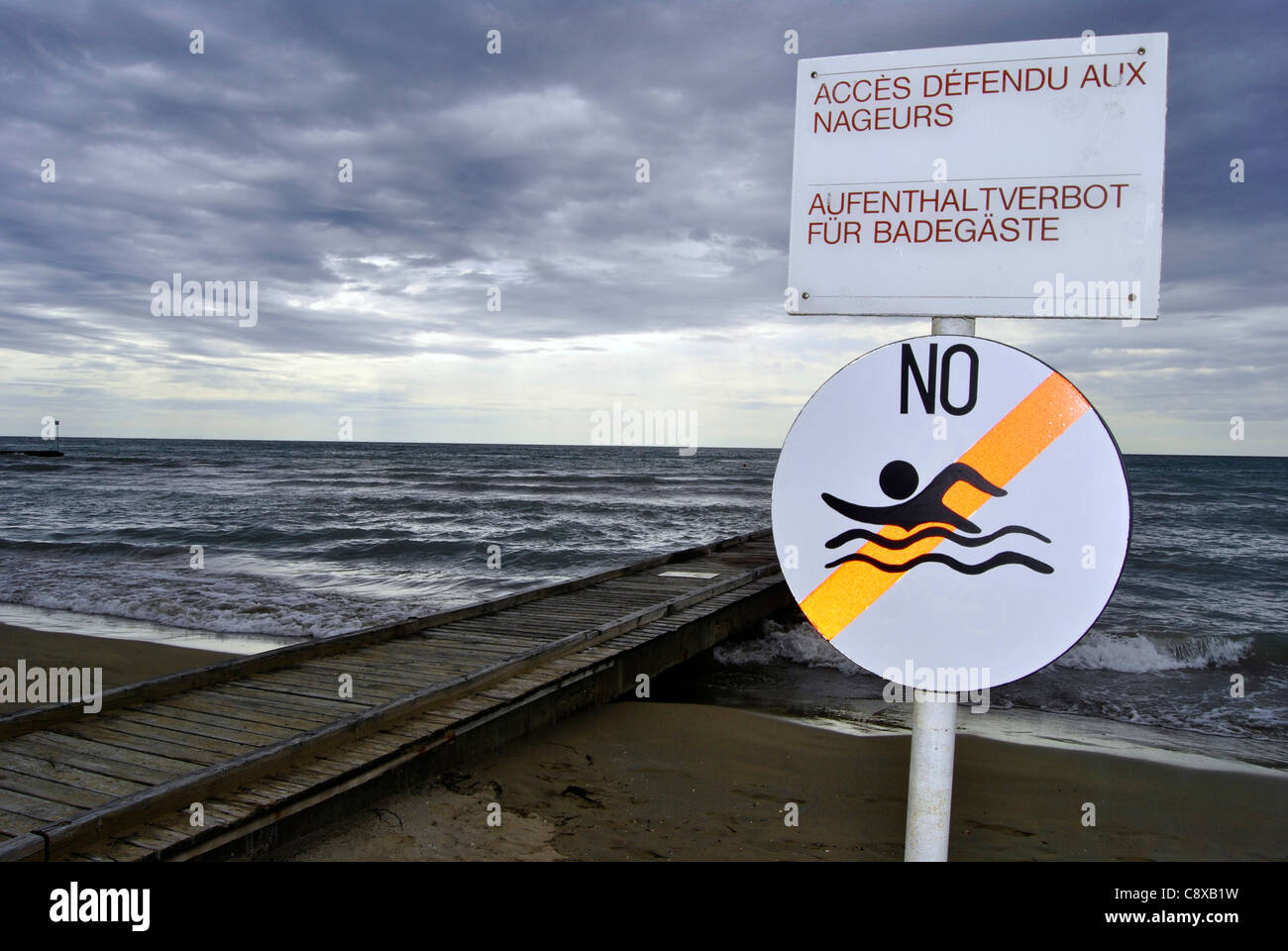 Swimming forbidden warning sign Stock Photo - Alamy