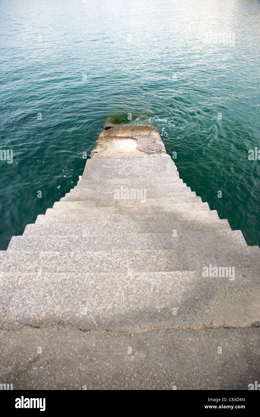 stone stairs entrance to the green sea Stock Photo - Alamy