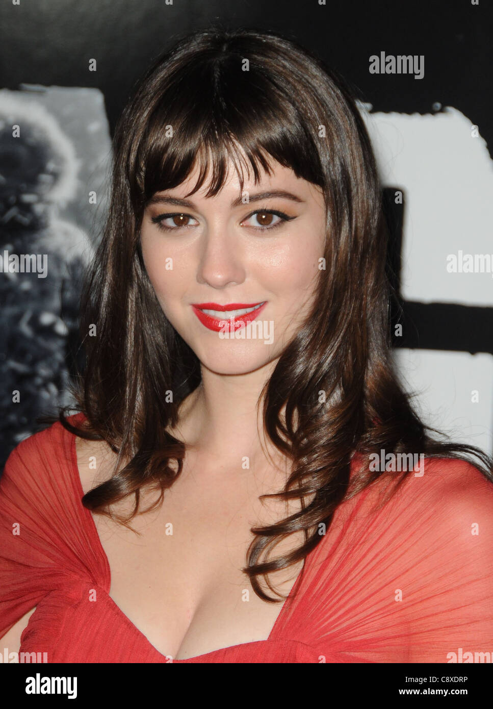 Mary Elizabeth Winstead arrivalsTHING Premiere AMC Universal CityWalk ...