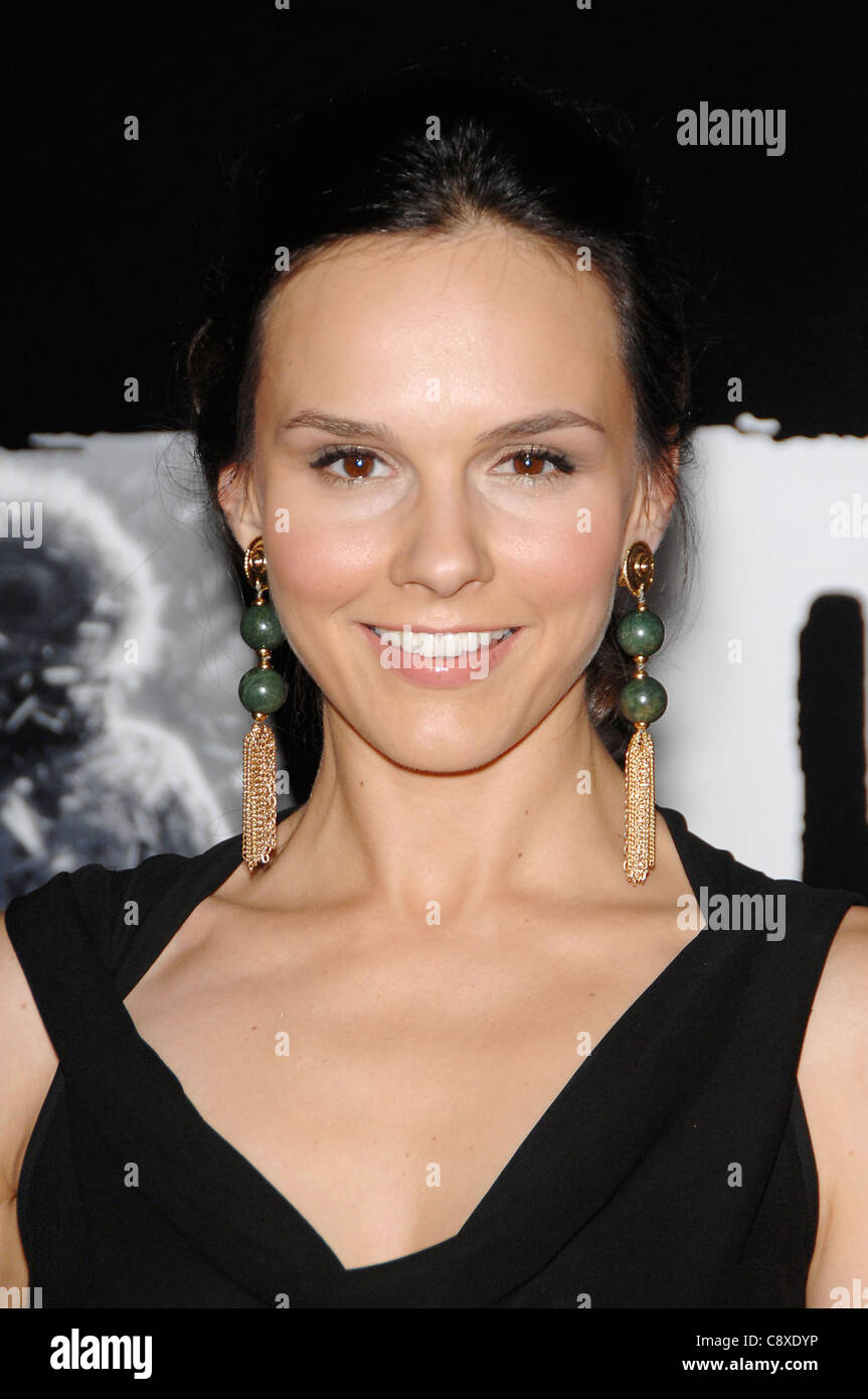 Kim bubbs the thing premiere hi-res stock photography and images - Alamy