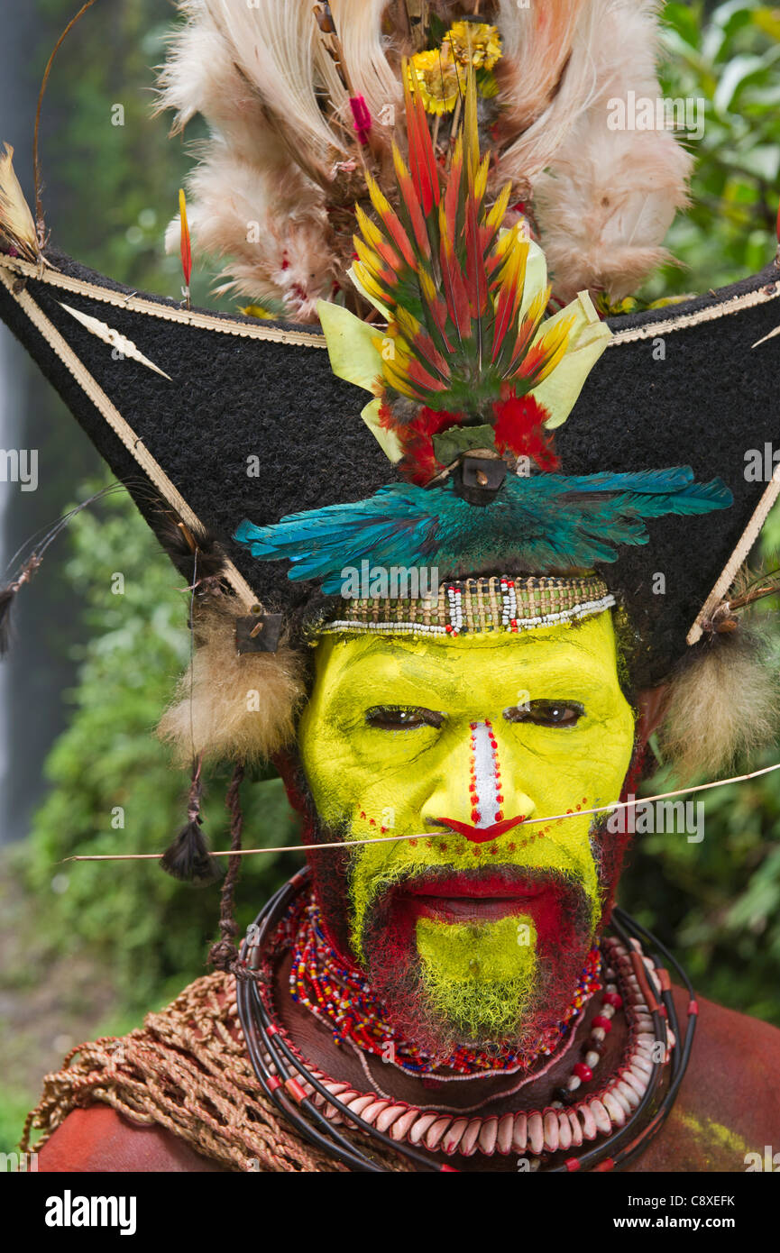 Huli wigmen in Tari Valley Highlands Papua New Guinea Stock Photo - Alamy