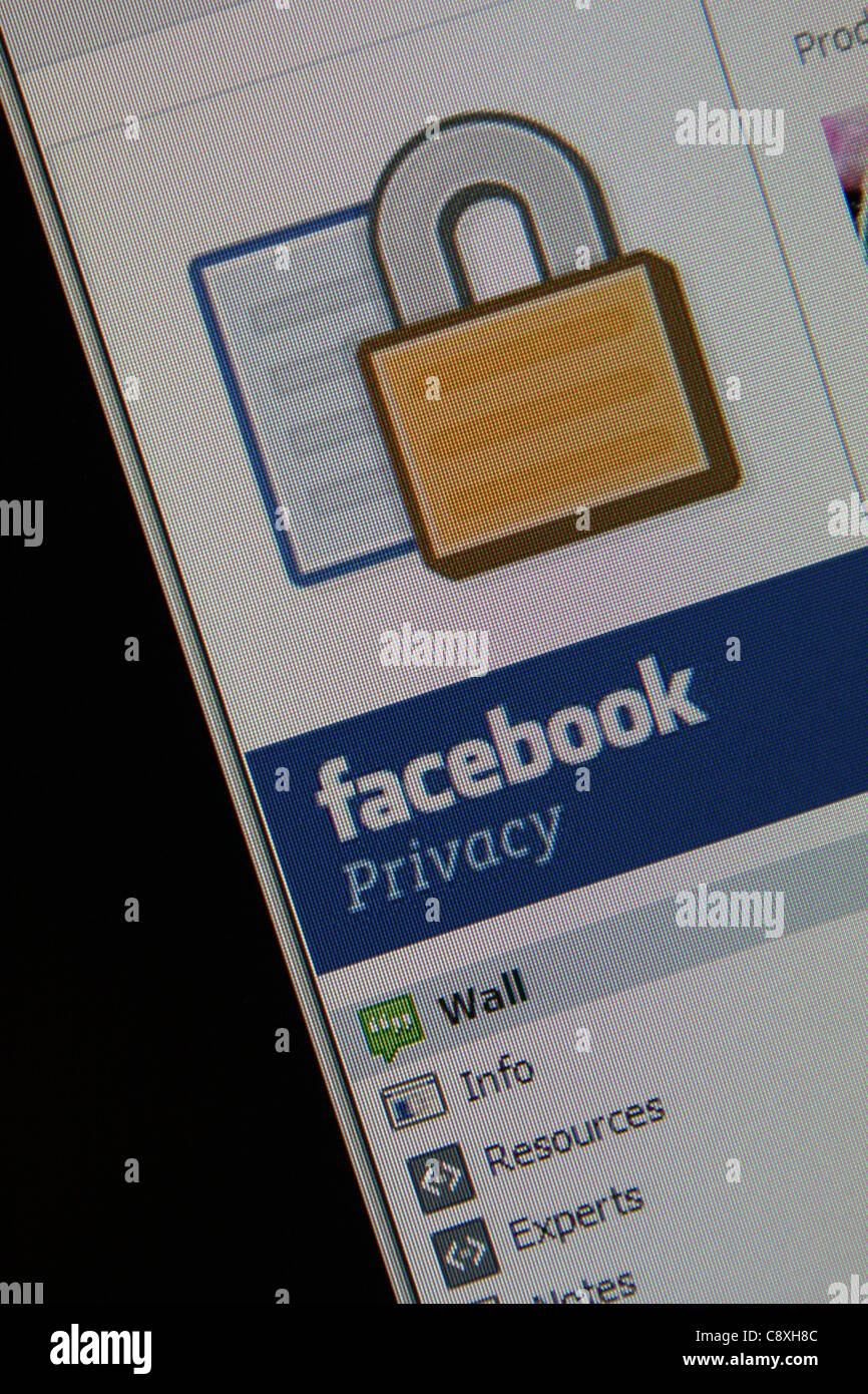 facebook online privacy Stock Photo - Alamy