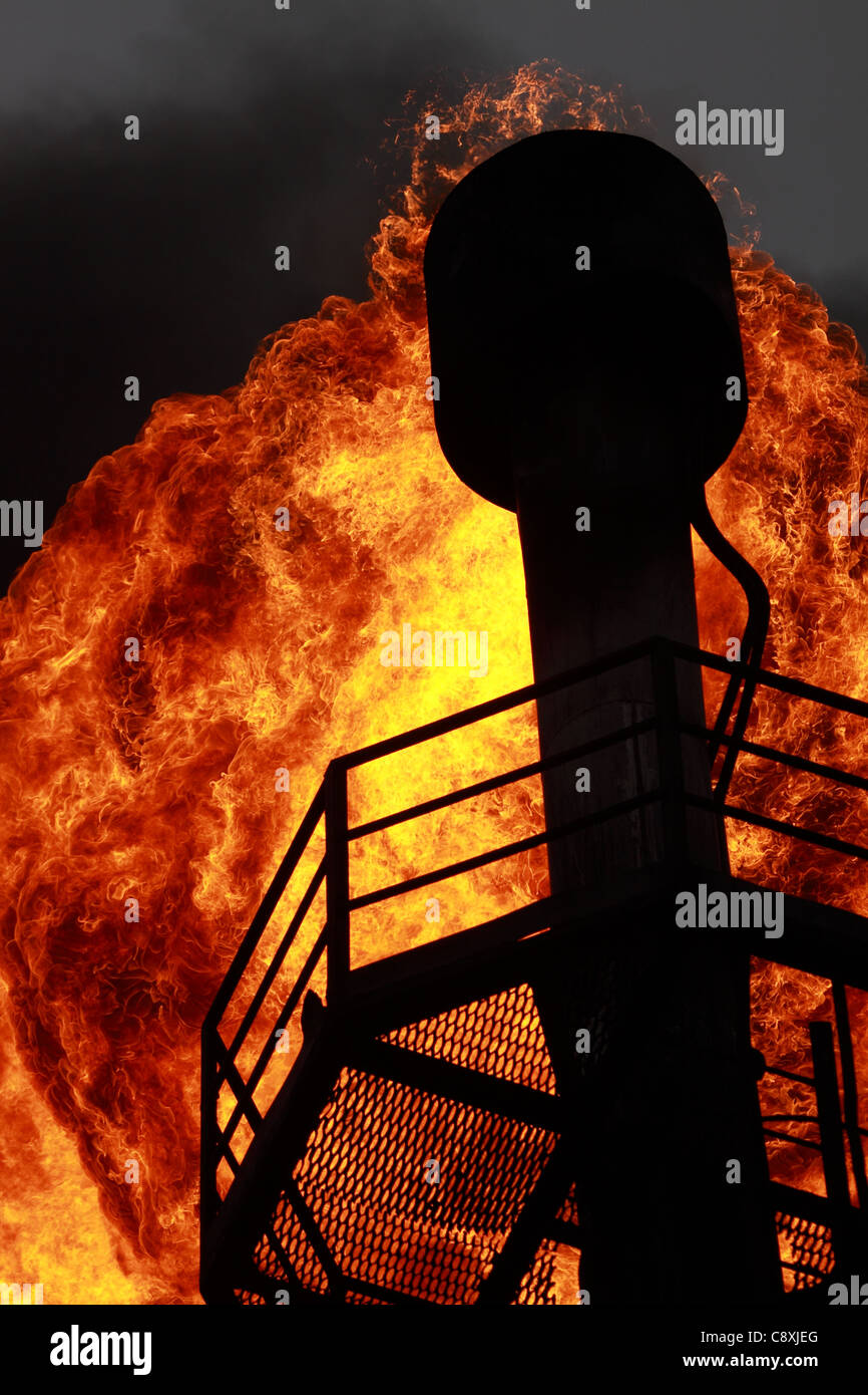 Flame from associated gas flaring in the atmosphere Stock Photo - Alamy