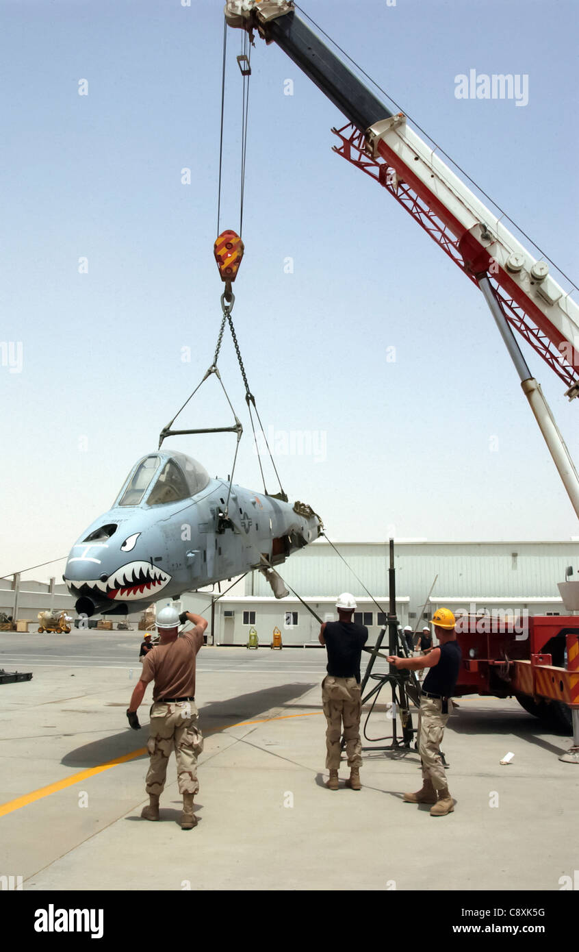 Aircraft battle damage repair hi-res stock photography and images - Alamy