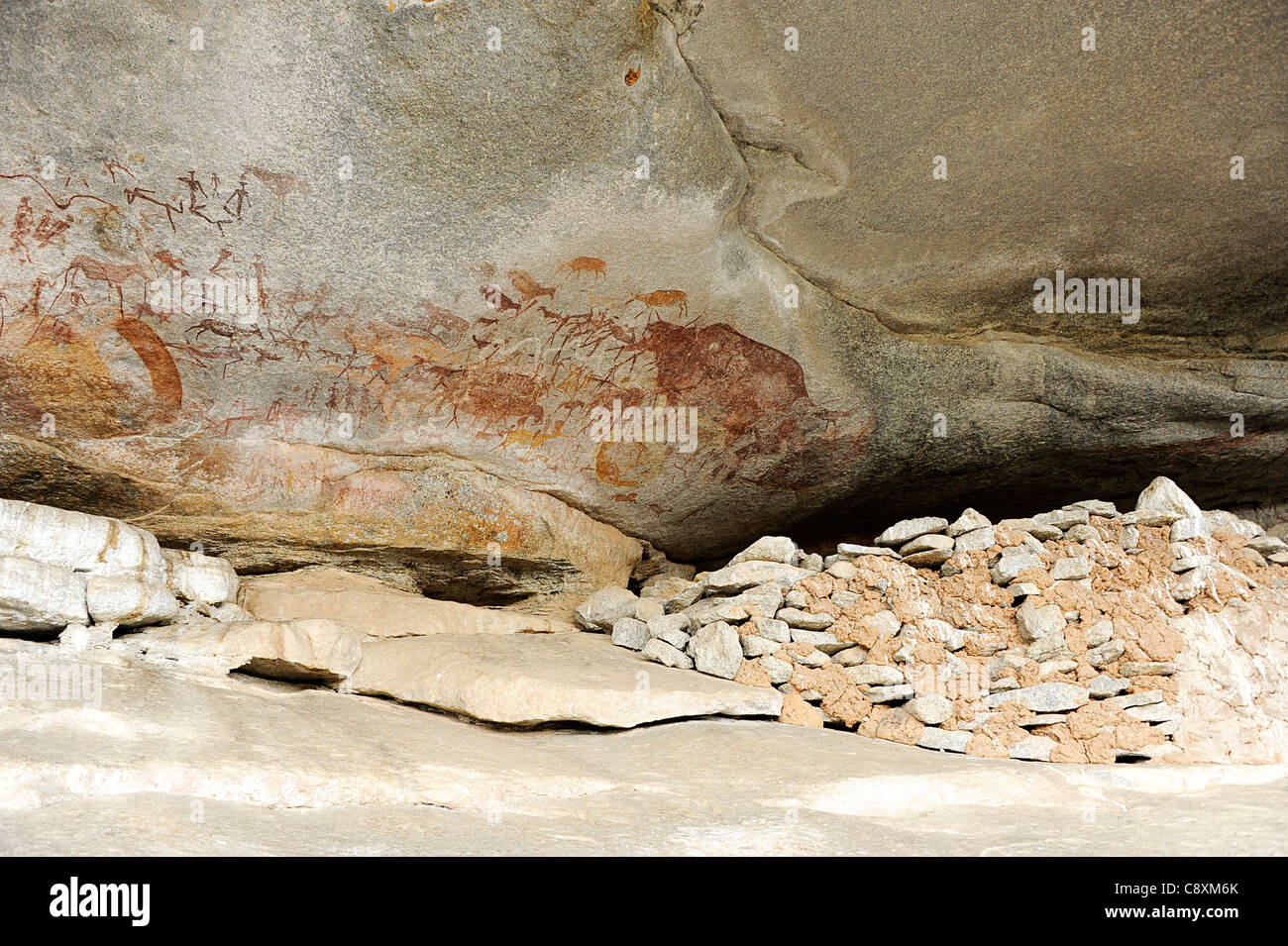 Bushman paintings hi-res stock photography and images - Alamy