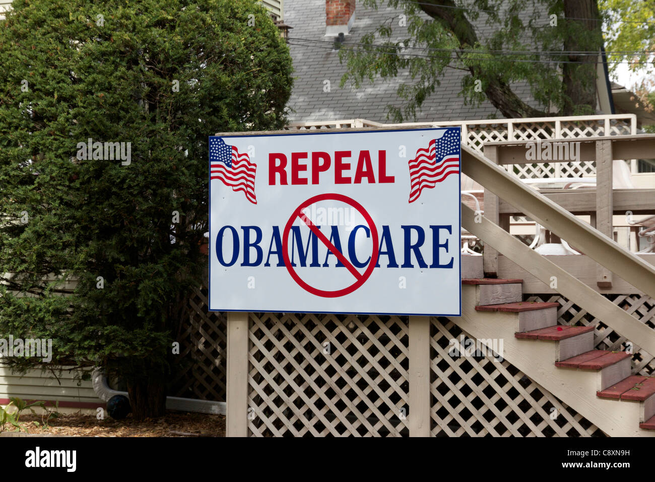 Obamacare sign hi-res stock photography and images - Alamy