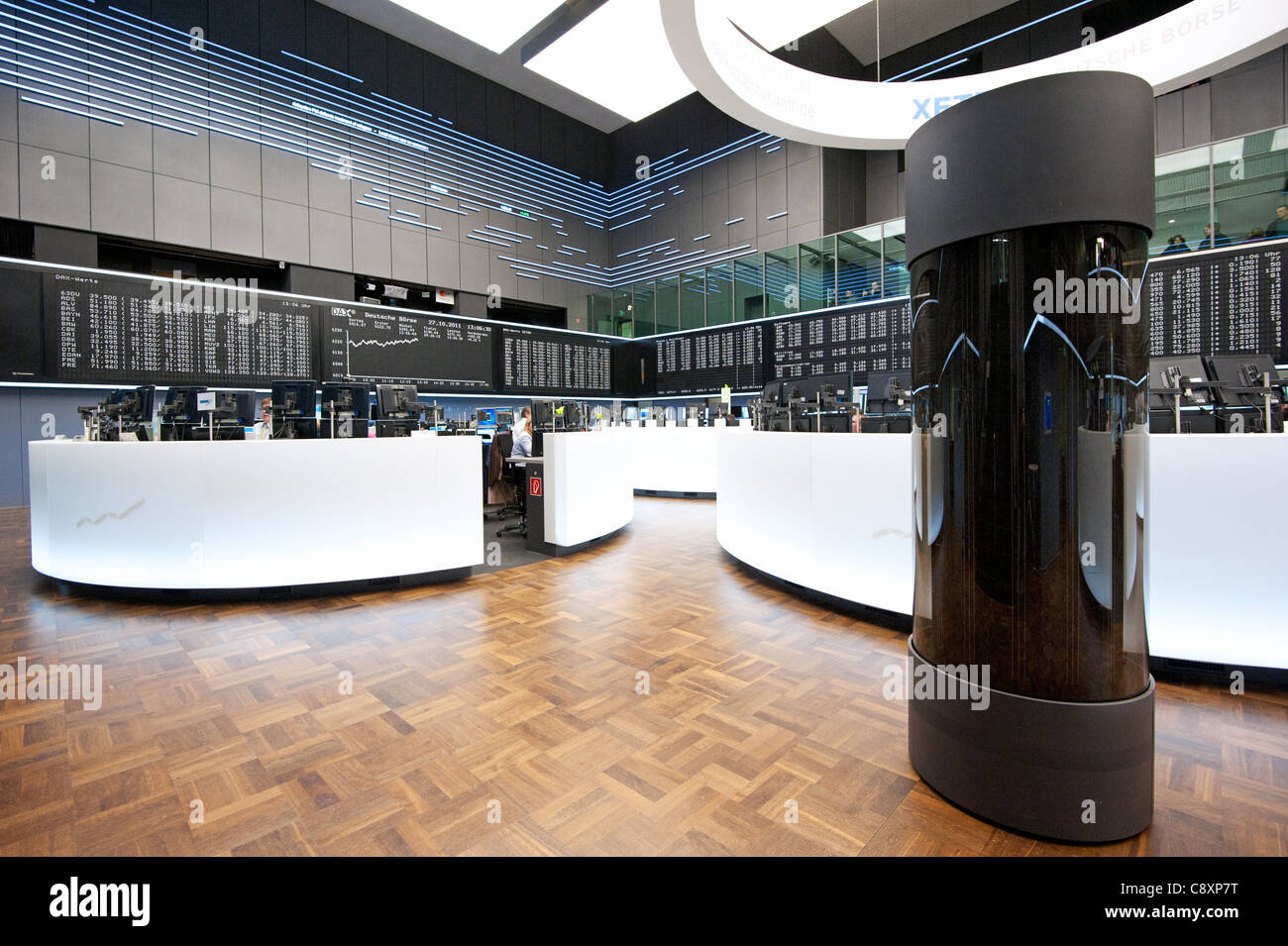 Trading floor of Frankfurt Stock Exchange, Hesse, Germany Stock Photo - Alamy