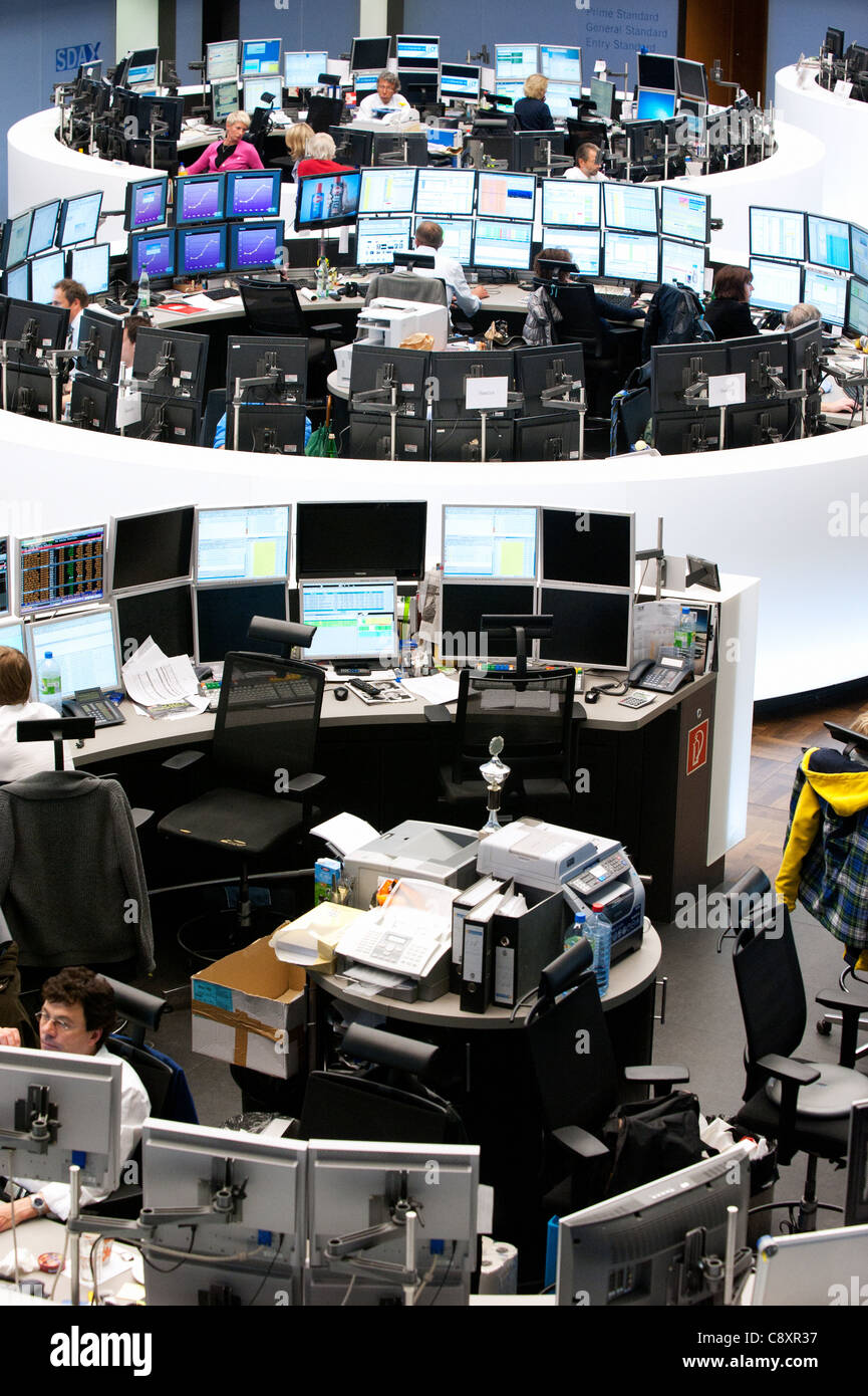 Trading floor of Frankfurt Stock Exchange, Hesse, Germany Stock Photo - Alamy