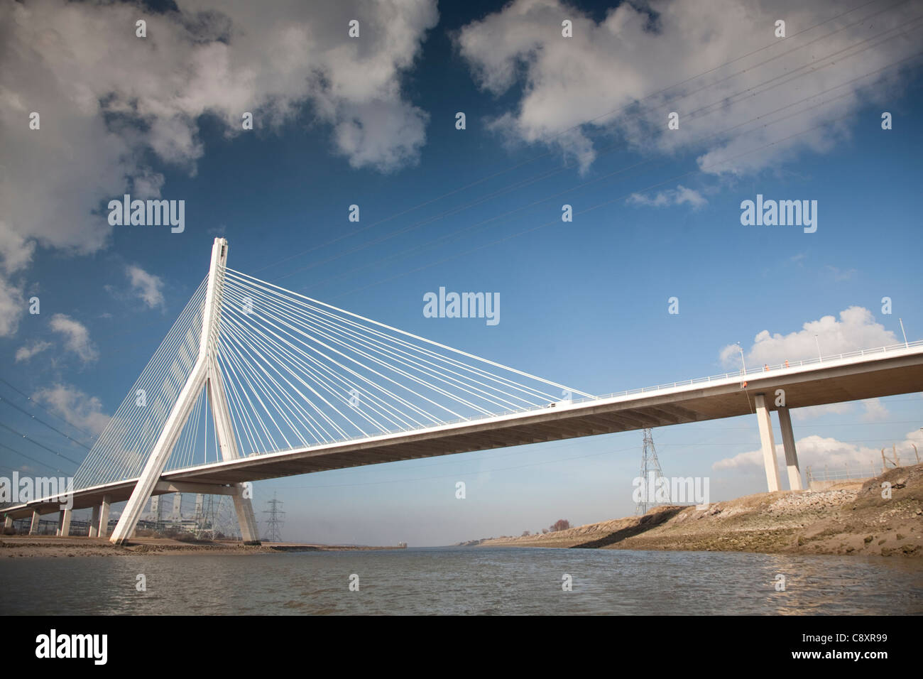A view of Flintshire Bridge, taken from the River Dee Stock Photo - Alamy