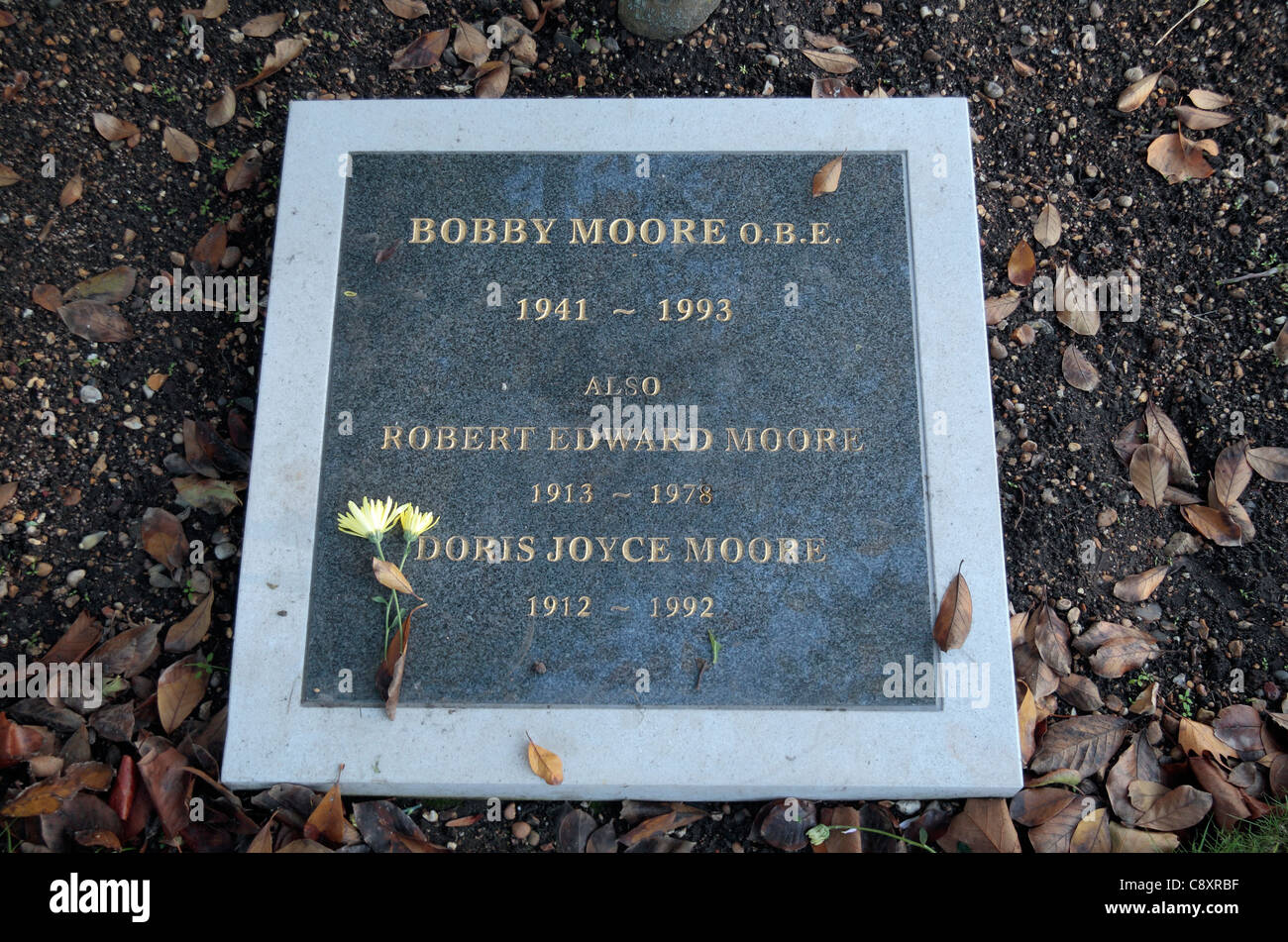 Memorial plaque to Bobby Moore, the England captain in the 1966 World ...