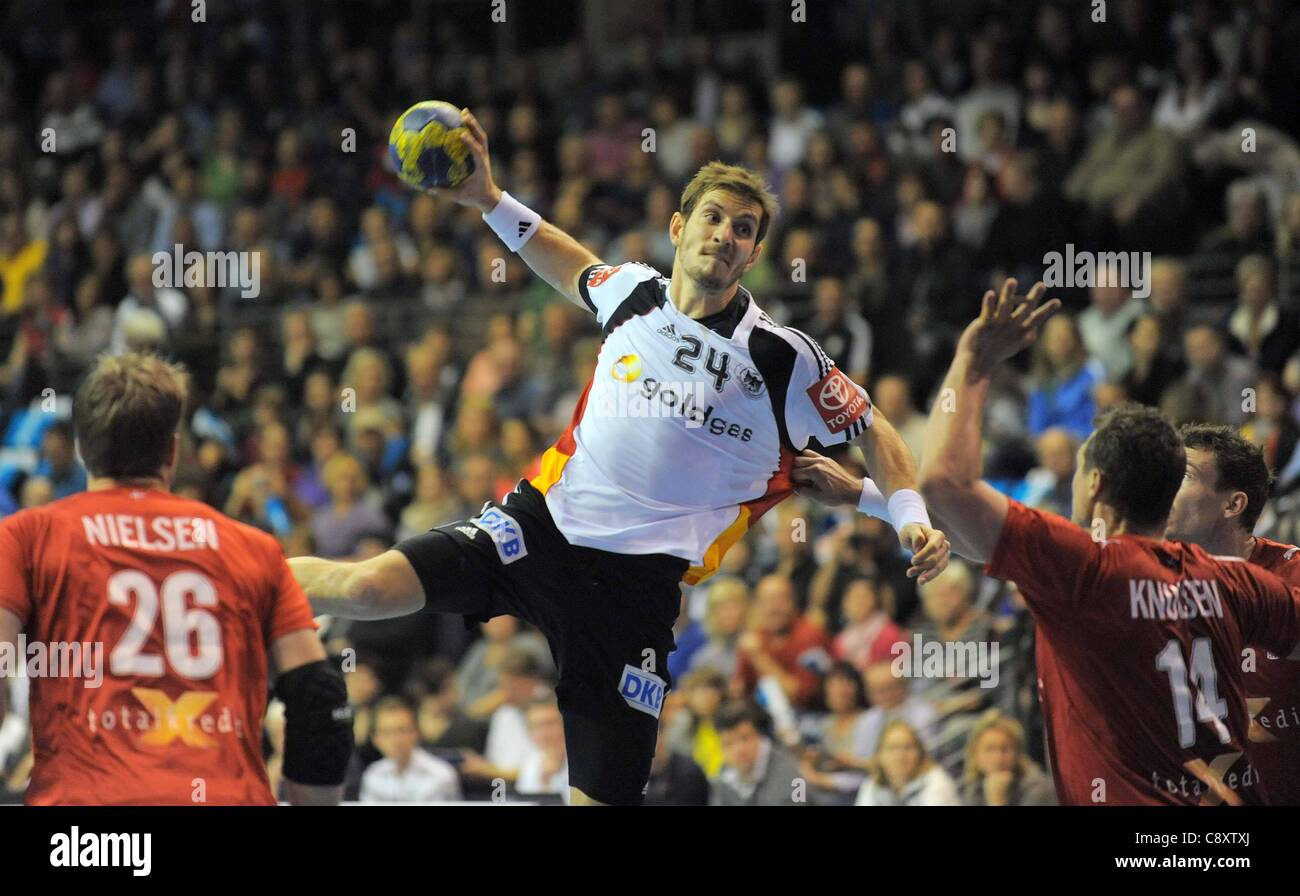 Denmark mens national handball team hi-res stock photography and images ...