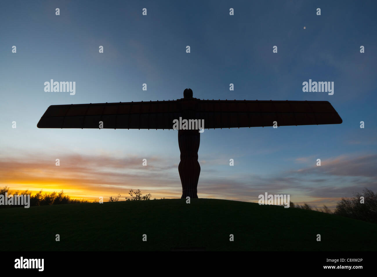 The Angel of the North, Gateshead, UK - iconic landmark giant steel ...