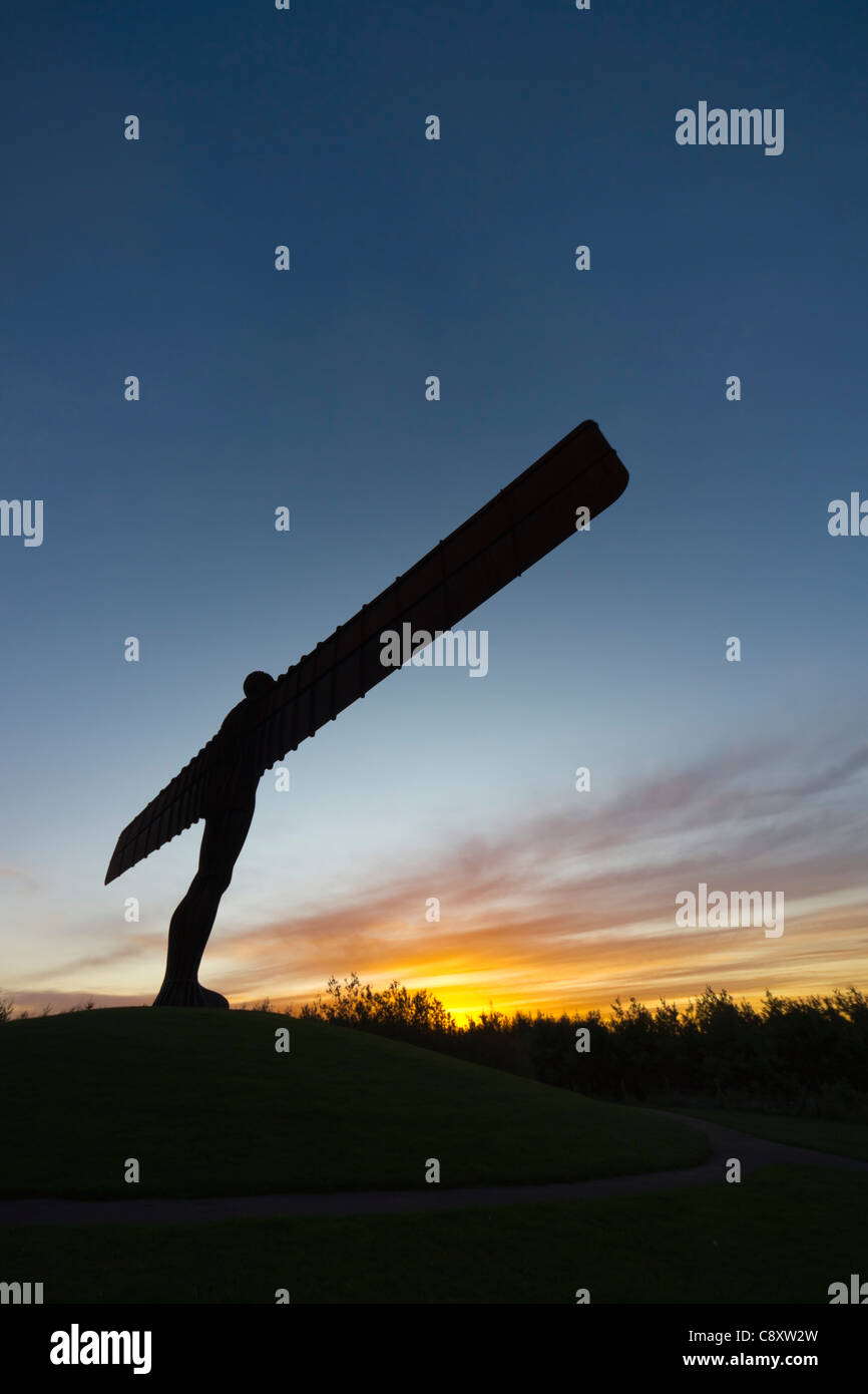 The Angel of the North, Gateshead, UK - iconic landmark giant steel ...