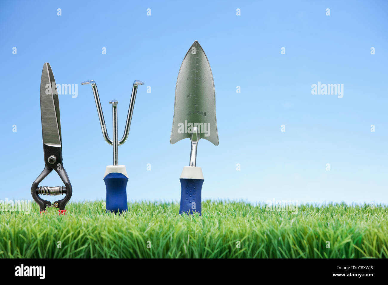 Gardening fork grass hi-res stock photography and images - Alamy
