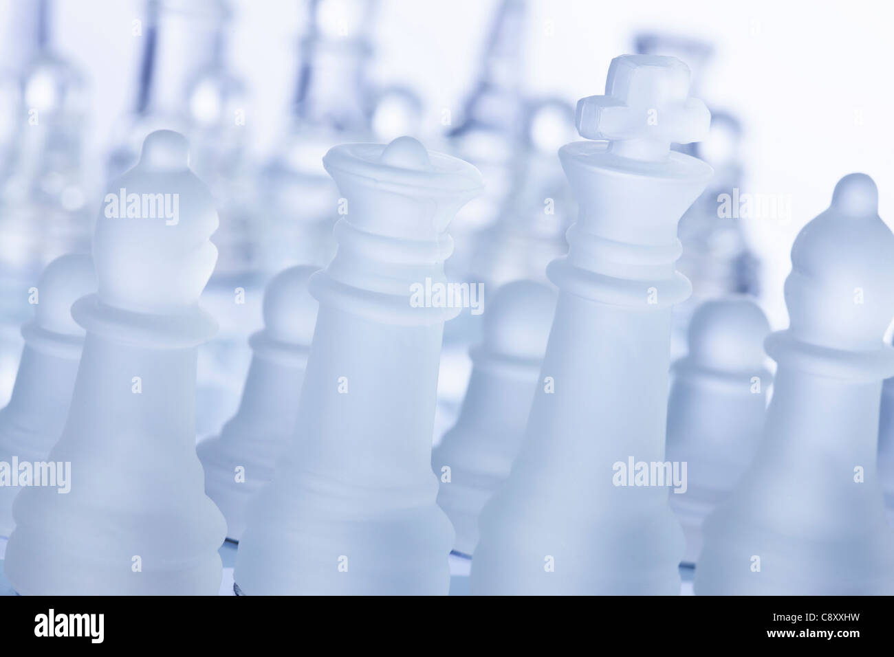 White chess hi-res stock photography and images - Alamy