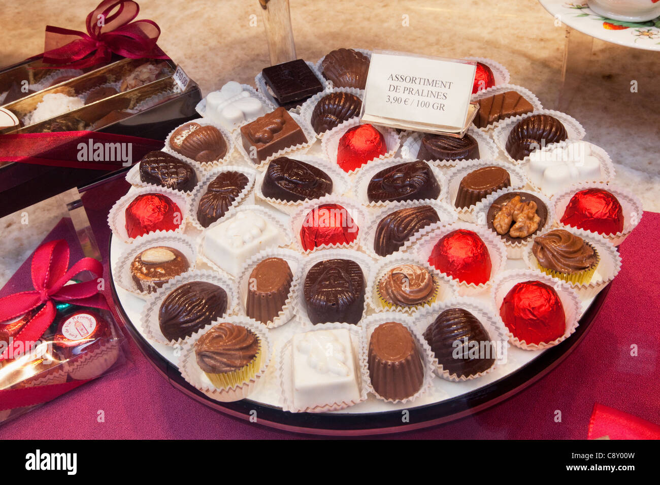 Belgium, Brussels, Chocolate Shop Display Stock Photo - Alamy