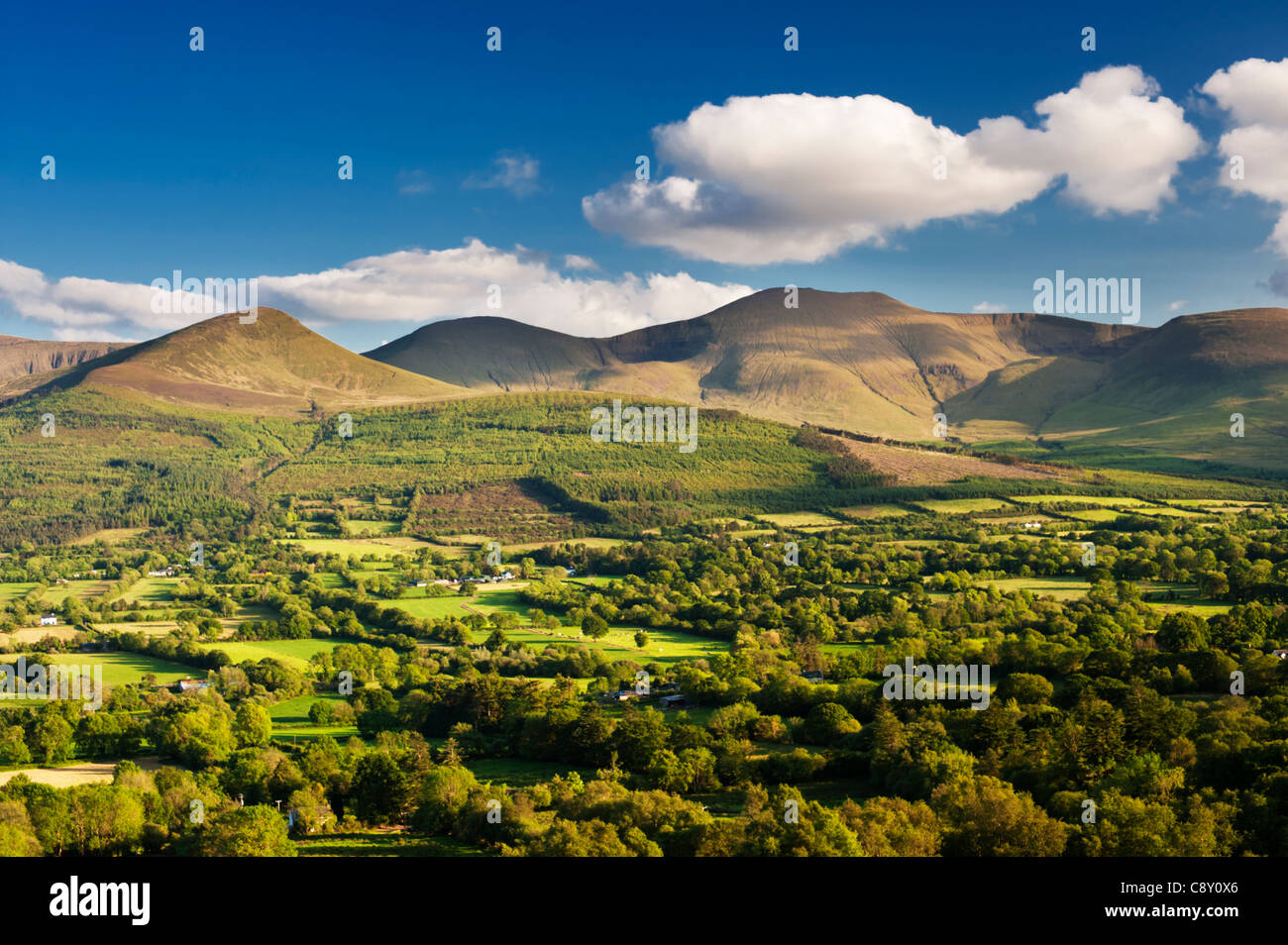 Old red sandstone ireland hi-res stock photography and images - Alamy