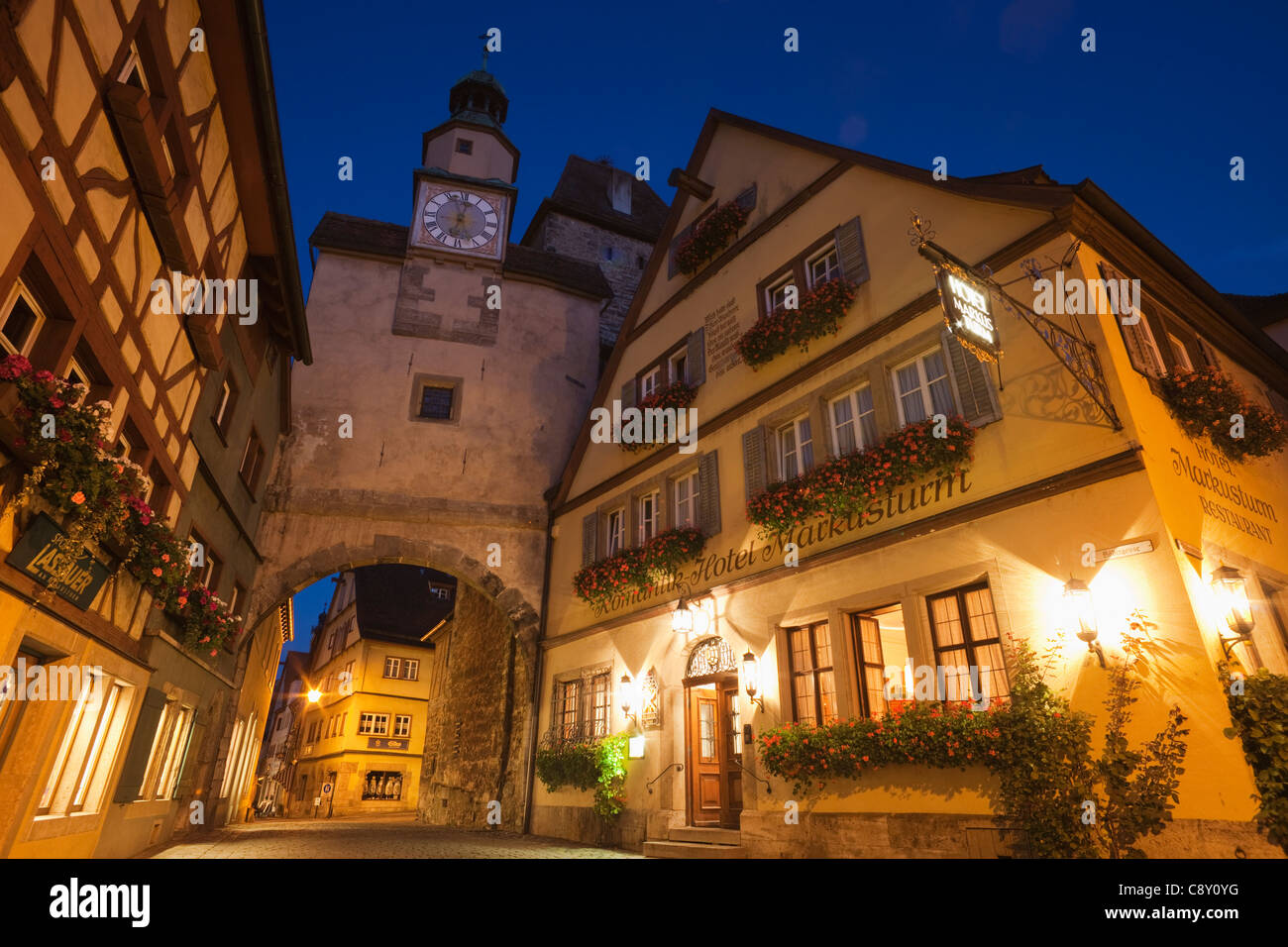 Germany, Bavaria, Romantic Road, Rothenburg ob der Tauber, Roder Arch ...