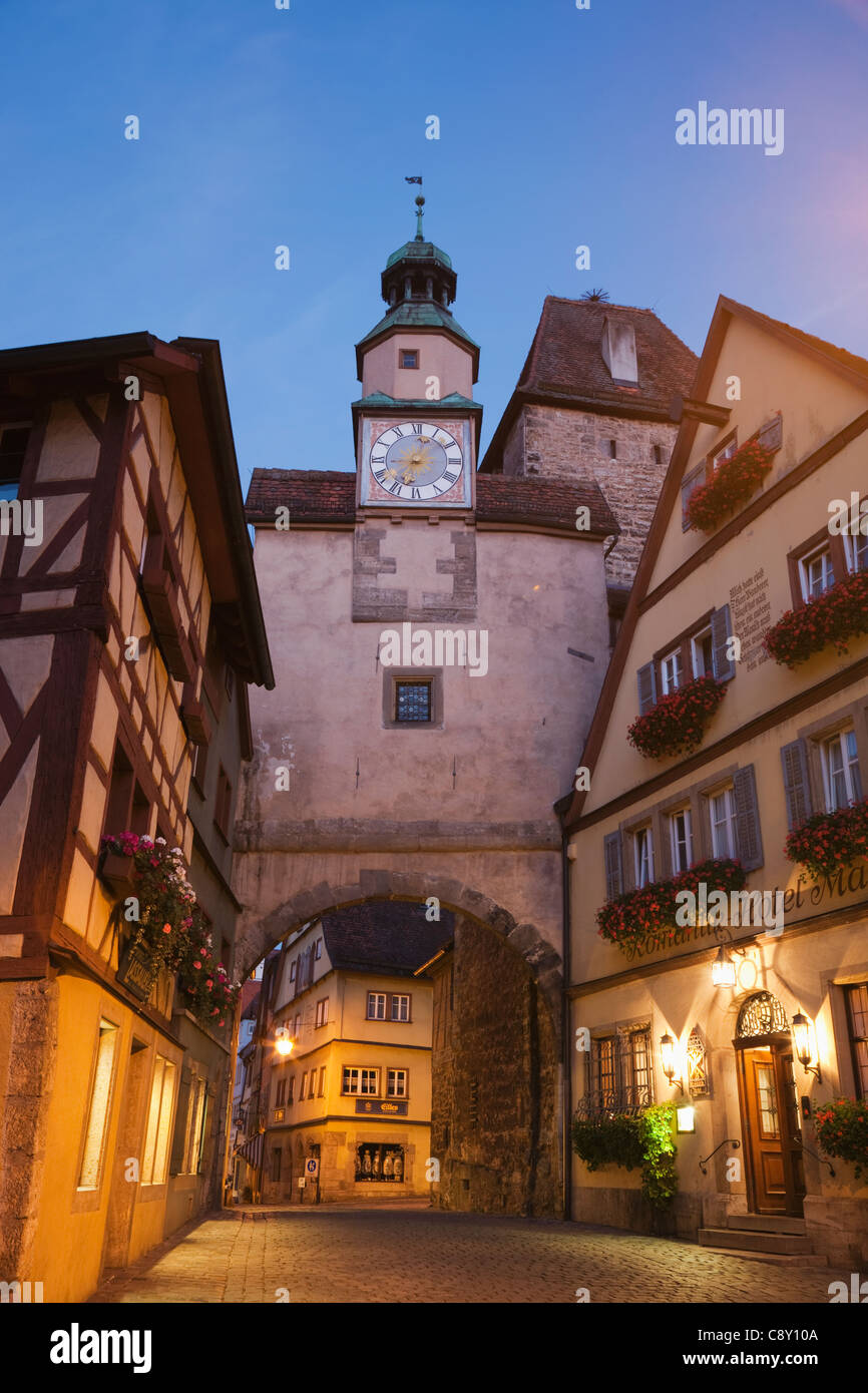 Germany, Bavaria, Romantic Road, Rothenburg ob der Tauber, Roder Arch ...