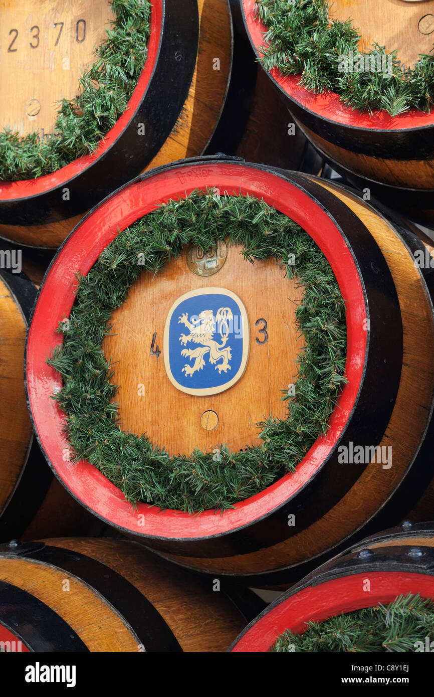 Beer barrels hi-res stock photography and images - Alamy