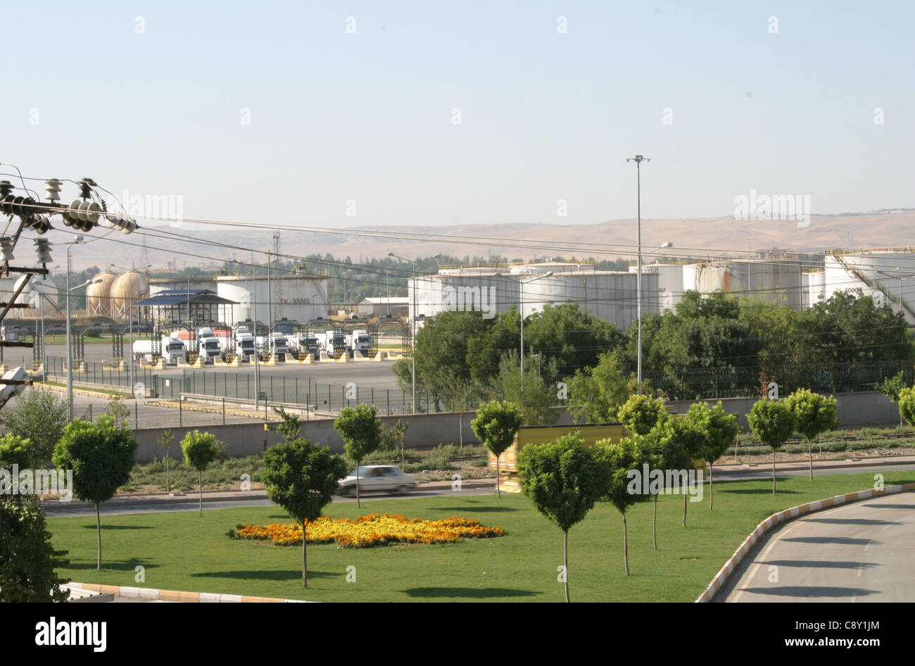 Kurdistan oil field hi-res stock photography and images - Alamy