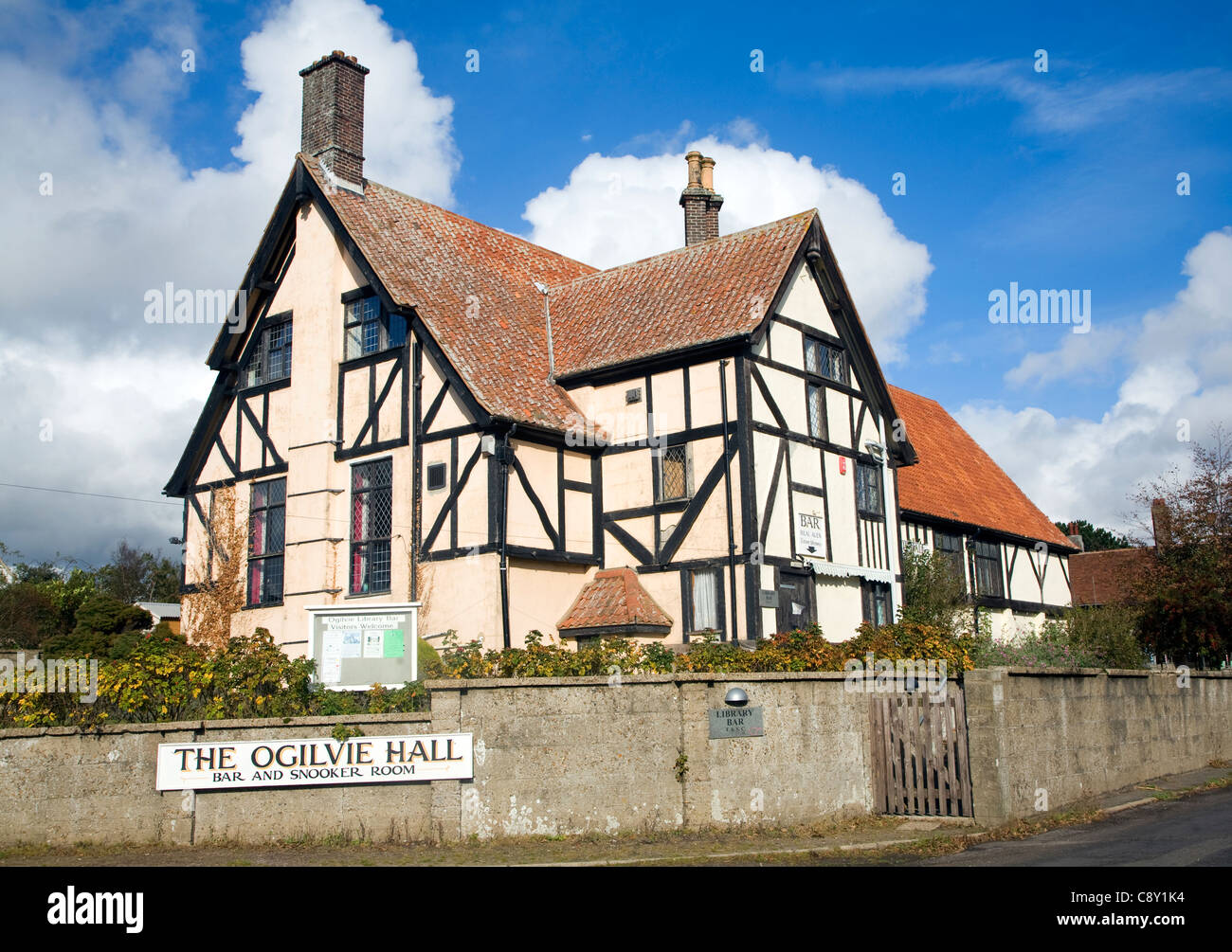Ogilvie hall mock tudor bar and social club building hi-res stock ...