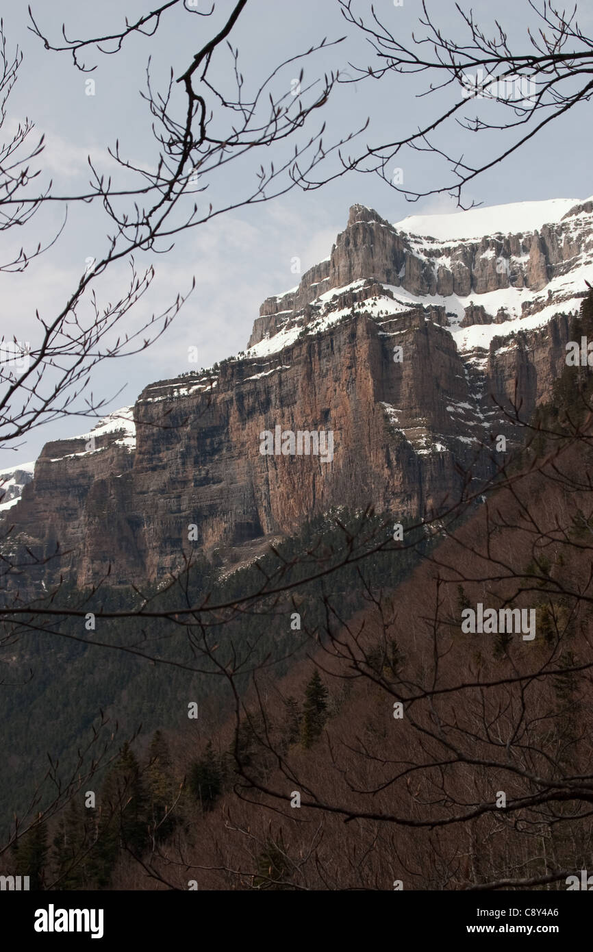 Aragon pyrenees pyrenees hi-res stock photography and images - Alamy